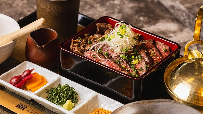 W大阪「鉄板焼 MYDO」で五感で楽しむ食の旅を。